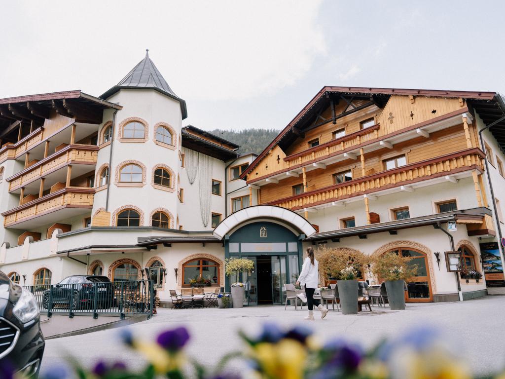 Ihr Wellnesshotel im Stubaital - Alpin Resort Stubaier Hof