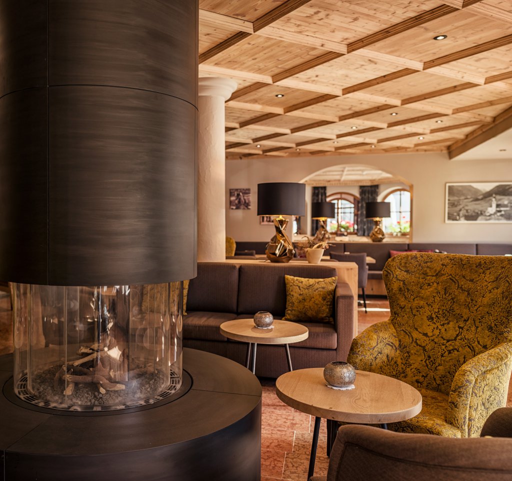 Kontakt & Anfrage stellen - Alpin Resort Stubaier Hof